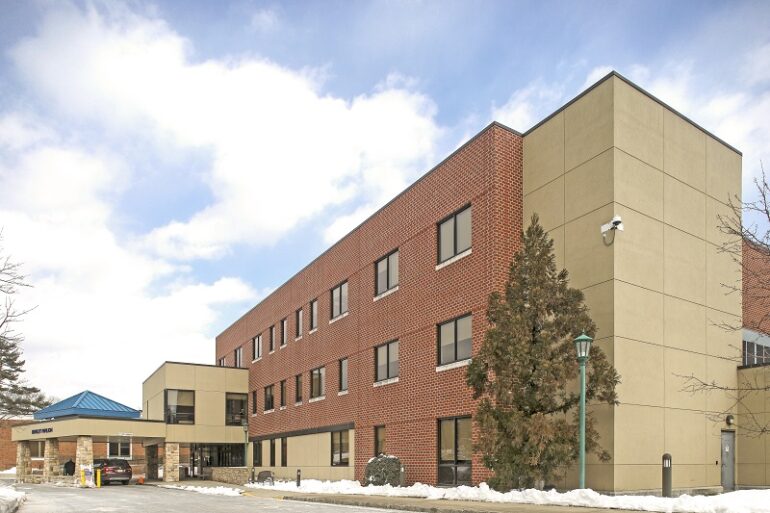 Summit Medical inks $140 million sale of flagship medical office campus ...