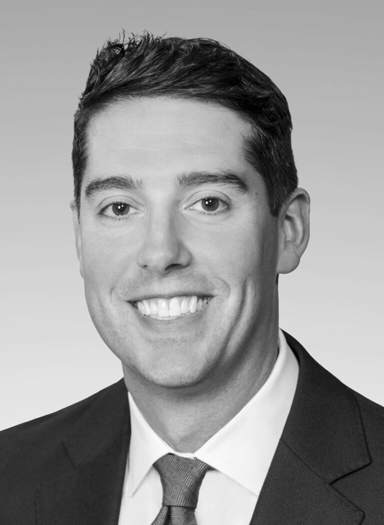 CBRE adds retail specialists Munley, Behr to capital markets team ...