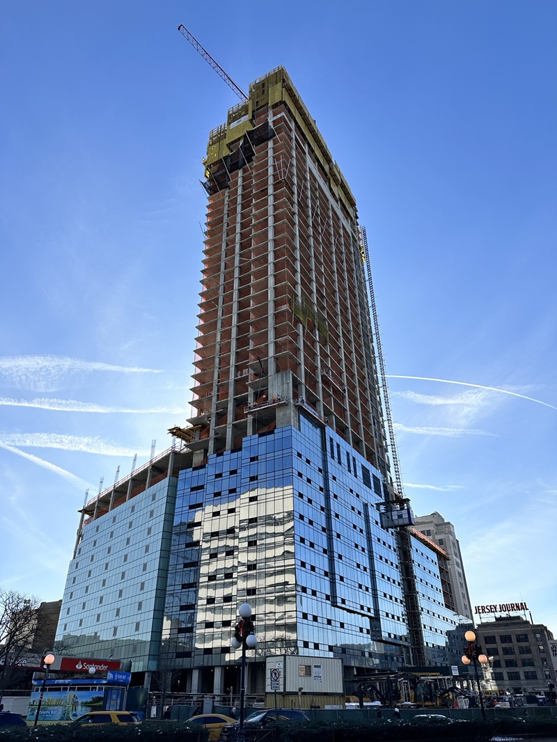 Kushner nears topping out of first tower, start of second phase for One ...