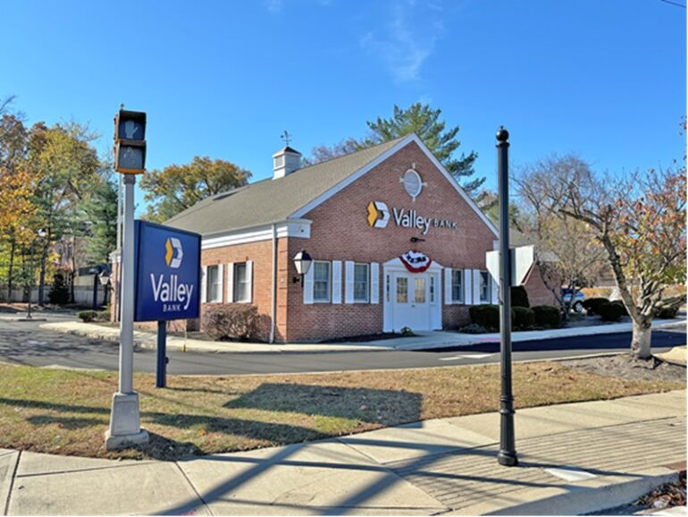 Valley Bank opens new Norwood branch after deal brokered by The ...